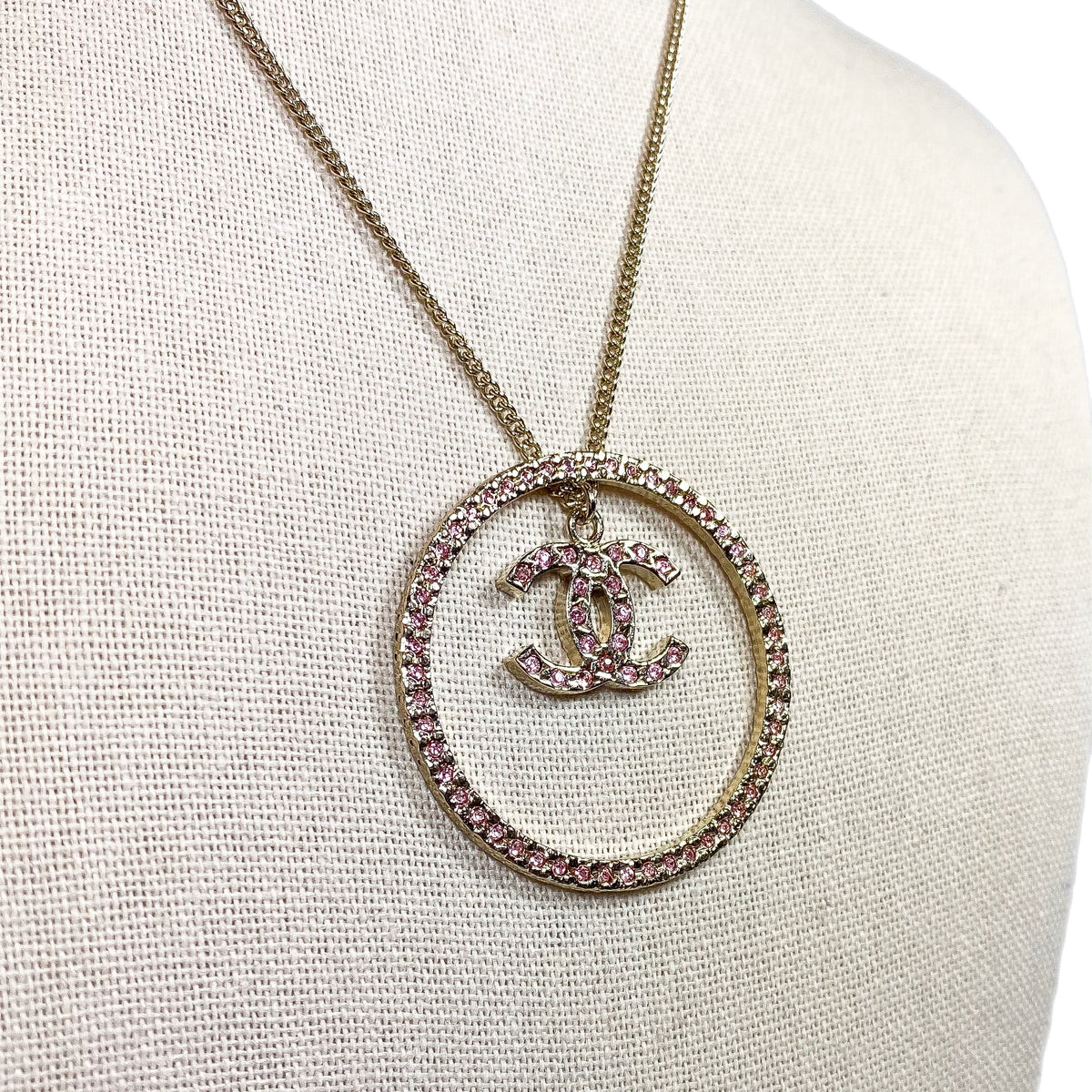 Chanel Circle CC Logo Necklace with Pink Crystals | Consign of the Times